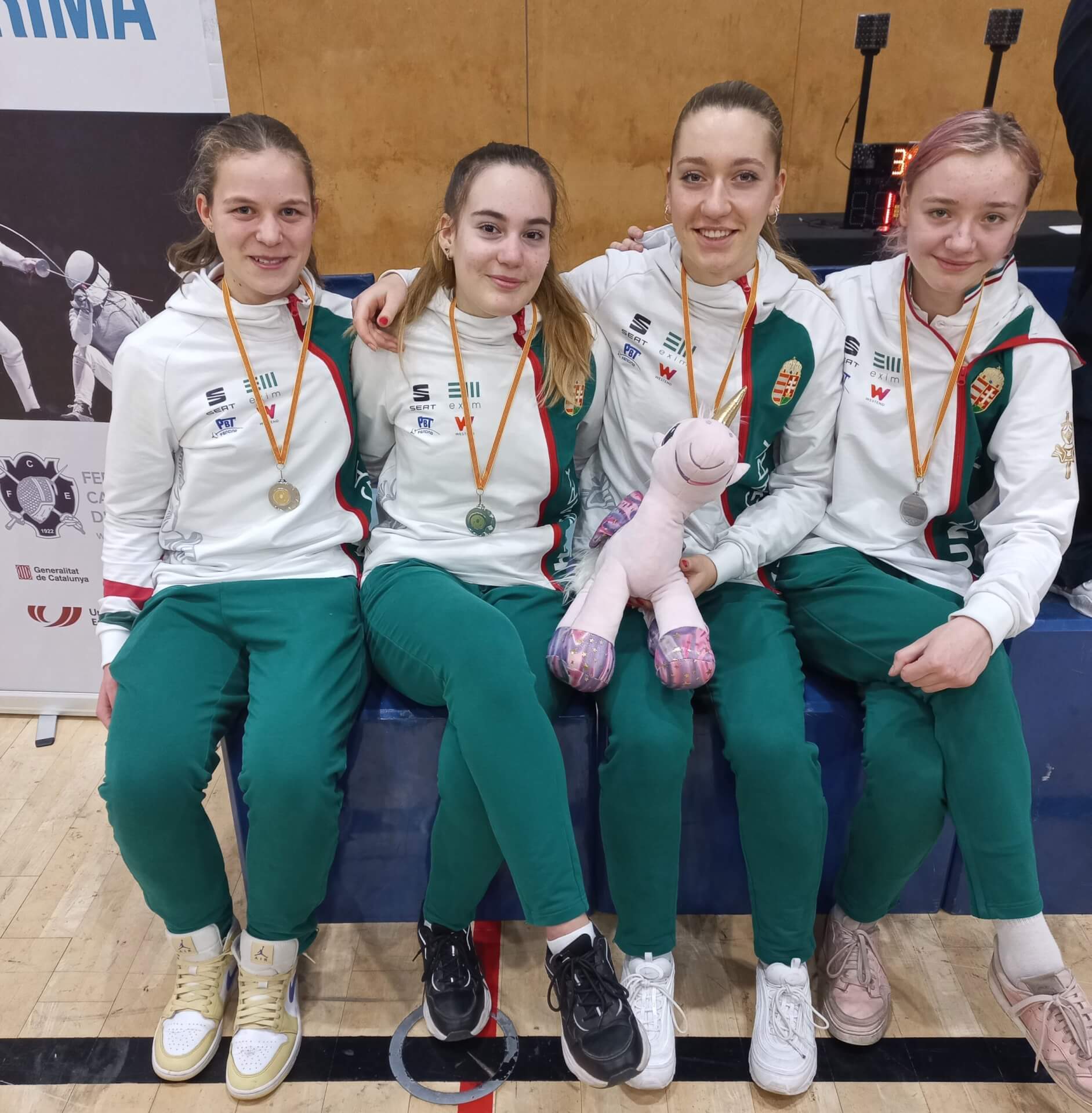 Ezüst és bronz a kadet kard körversenyen | MVSZ